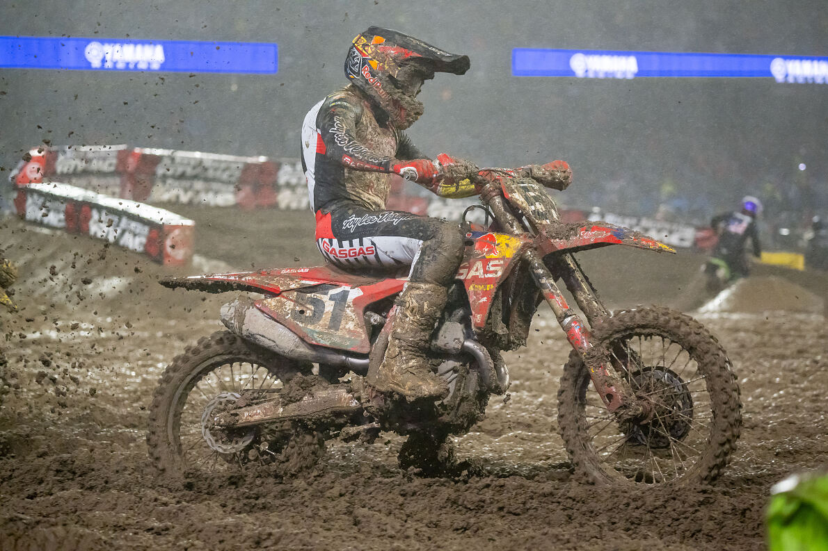PROMISE ON SHOW FOR TROY LEE DESIGNS/RED BULL/GASGAS FACTORY RACING IN ...